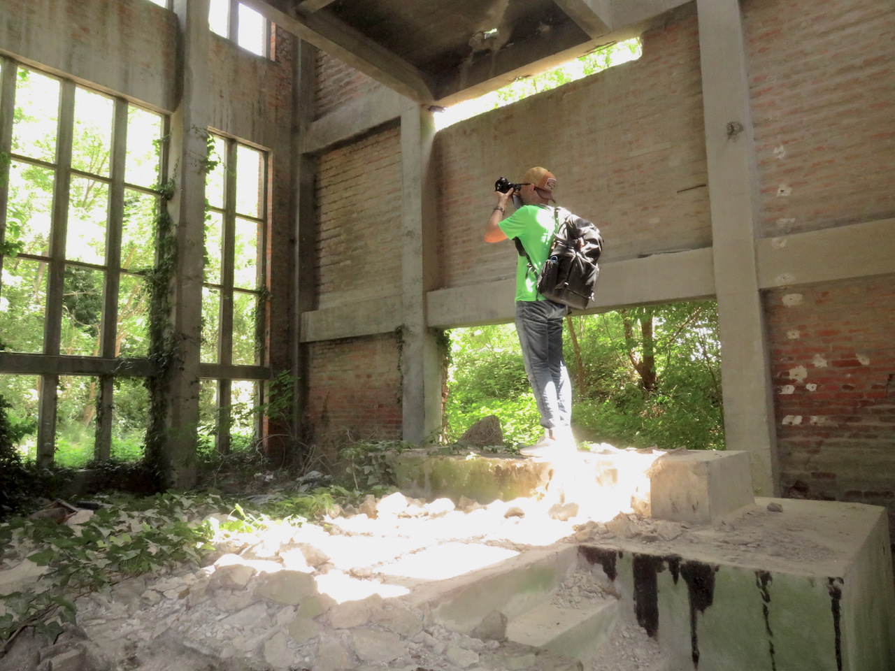 Lost Place in Zagreb: Die Zementfabrik Podsused Cementara Cemex – Mein ...